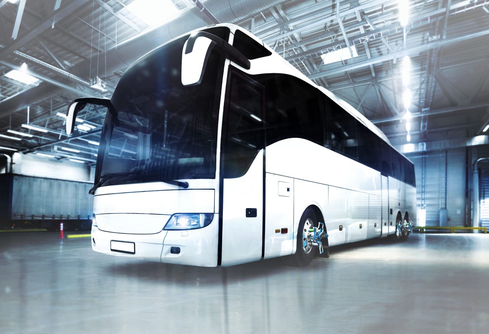 BUS & COACH WHEEL ALIGNMENT - TruckCam